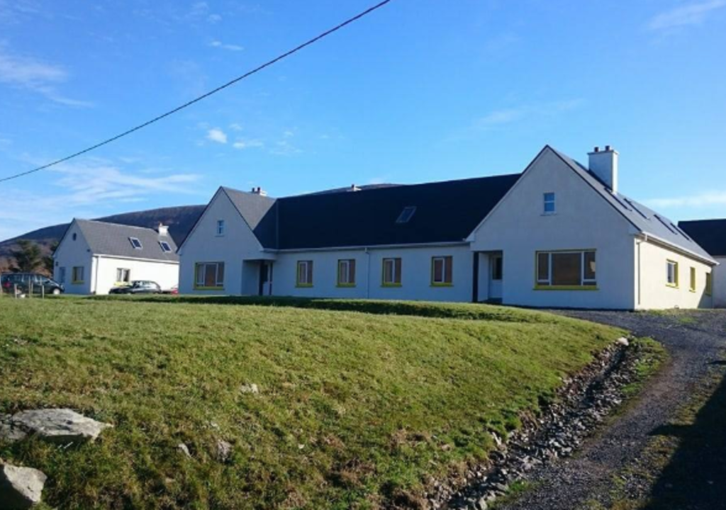 Work exchange in Ireland: Improve your handyman skills in Ireland!