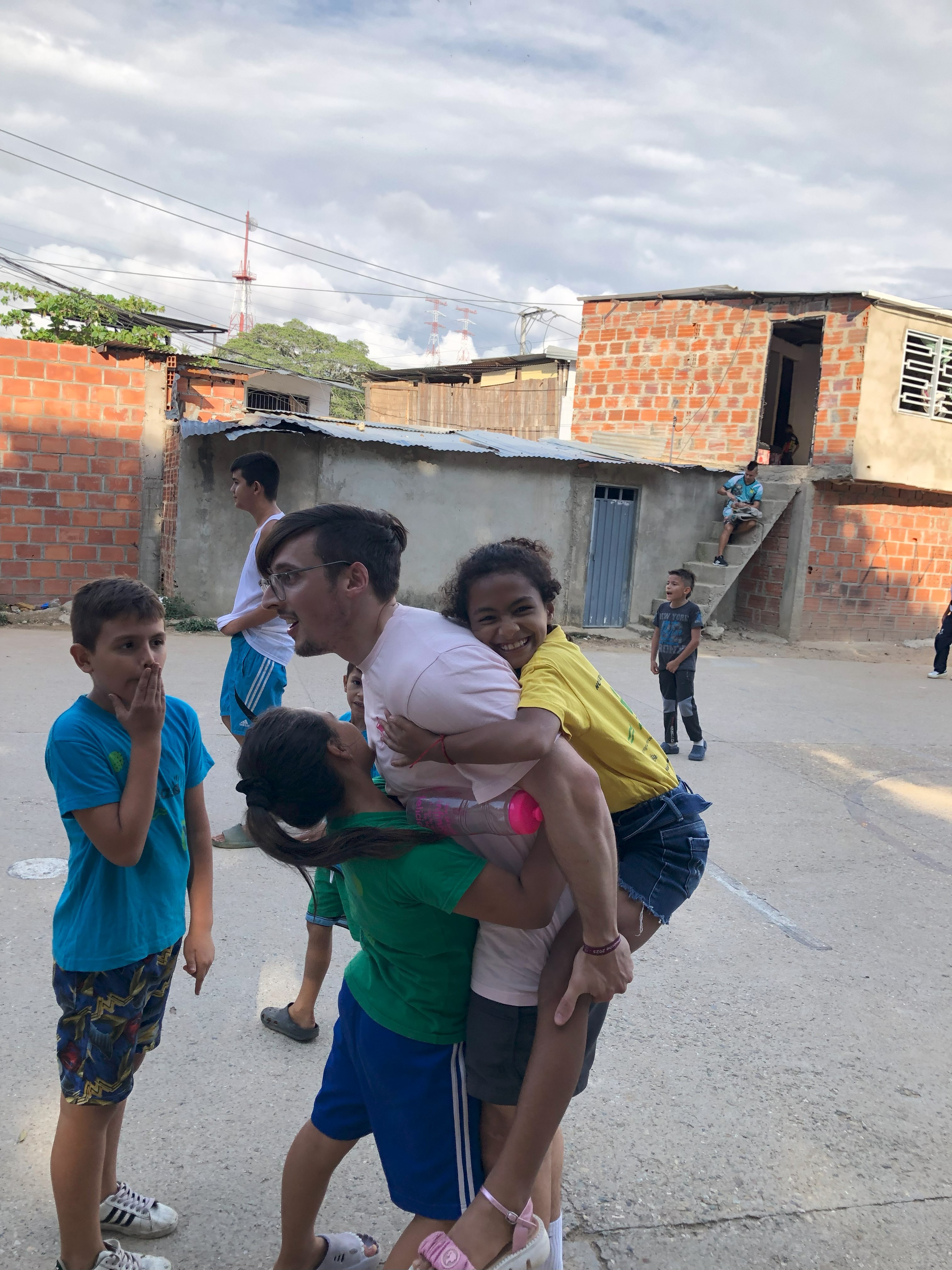 Impacto Social Colombia: Explore Colombia Sports and Childrens Pro...