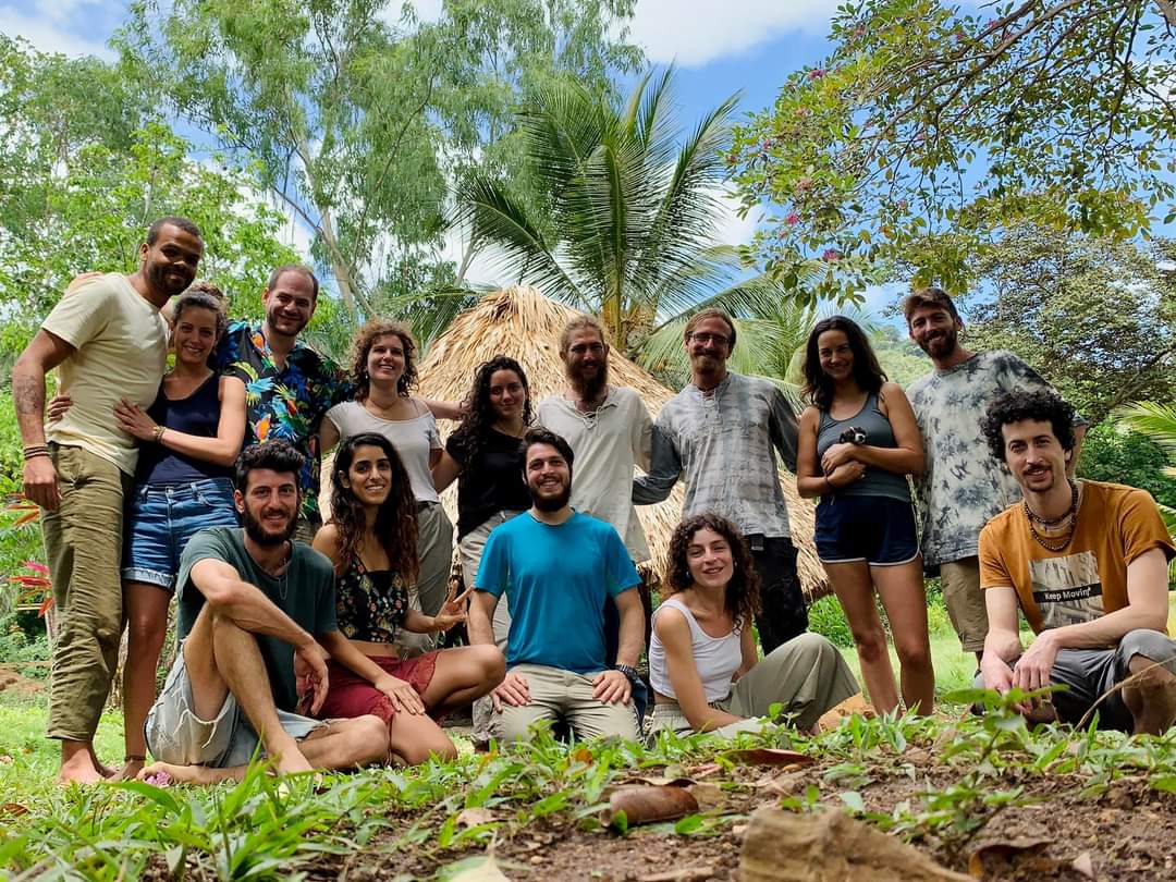 Impacto Social Colombia: Join our community and live an eco-friend...