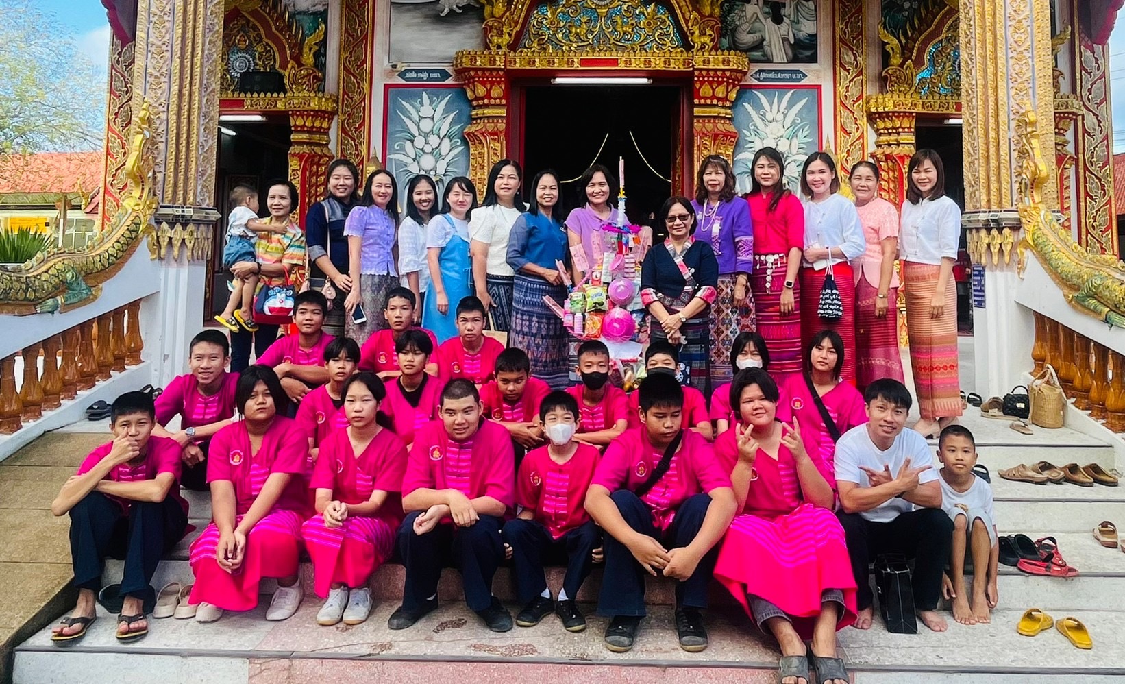 Social Impact in Thailand: Join us and teach English at our lovely...