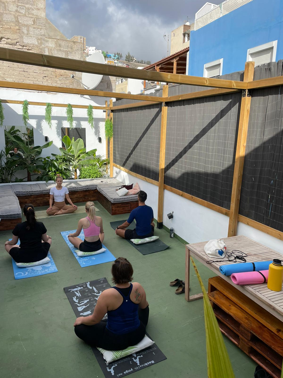 Work exchange in Spain: City Explorer & Events Host: Lead Tours, H...