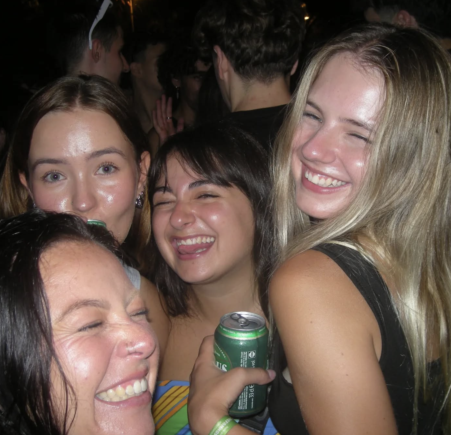 Work exchange in Spain: 🎉 Nightlife Host & Pub Crawl Guide in Barc...