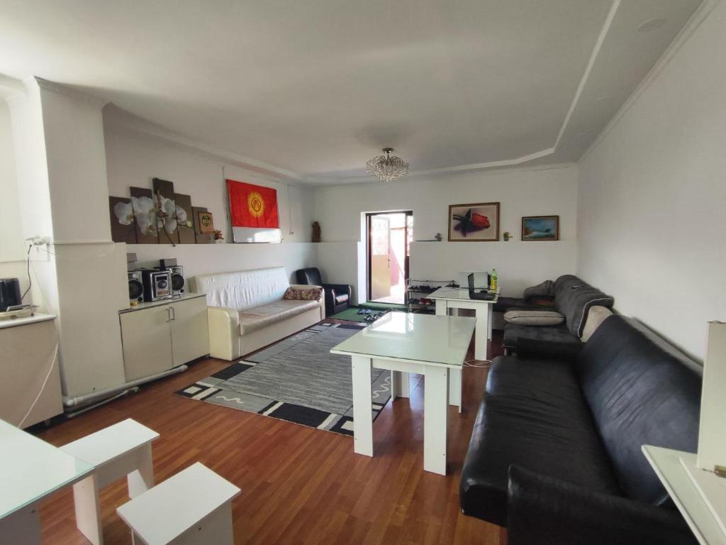 Work exchange in Kyrgyzstan: 🧼Help Keep Our Cozy Hostel Clean & We...