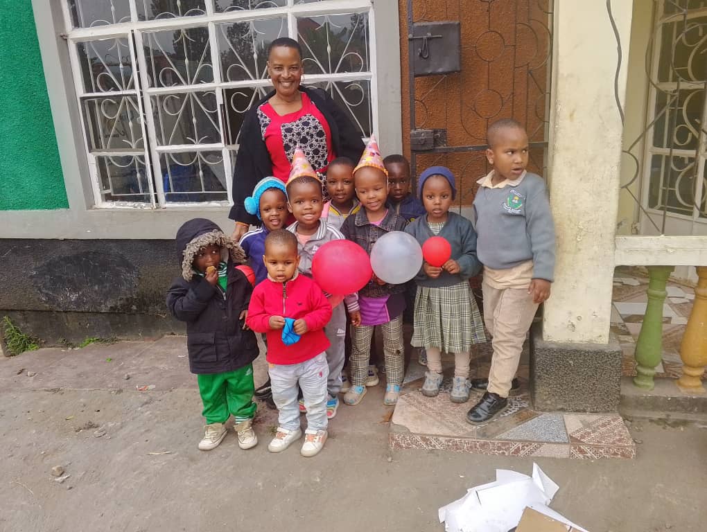 Impacto Social Tanzânia: Come to help our daycare in Shangarai ARUSHA