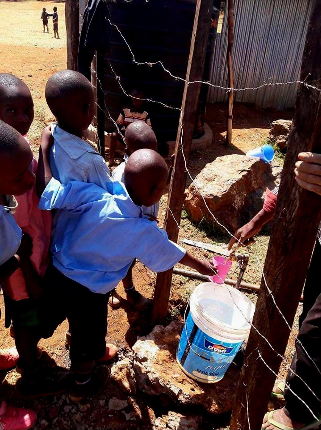 Social Impact in Kenya: Water (Maji) Project